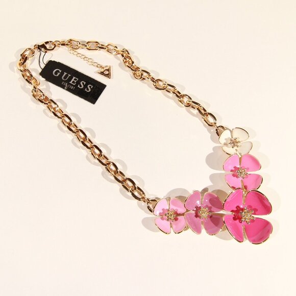 Guess | Jewelry | Nwt Guess Gold Tone Pink And White Flower Necklace ...